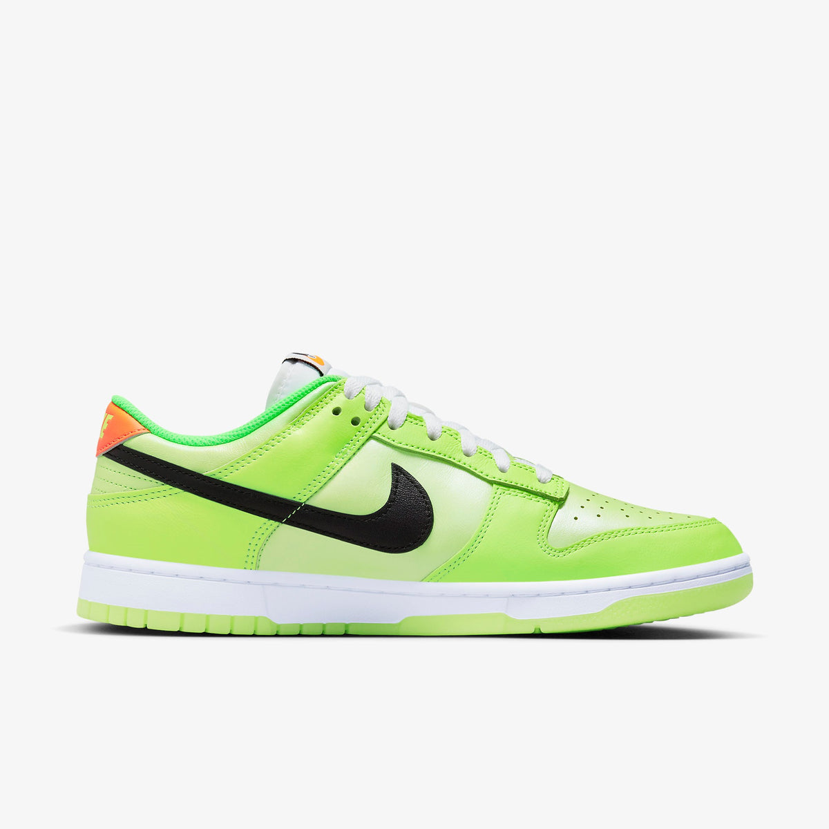 Nike Dunk Low SE "Volt" | FJ4610-702 | Shoe Engine